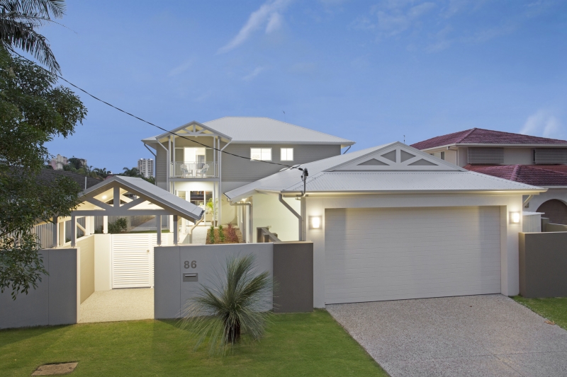 Sandy Cove | Elite Holiday Homes | Relaxed coastal lifestyle living