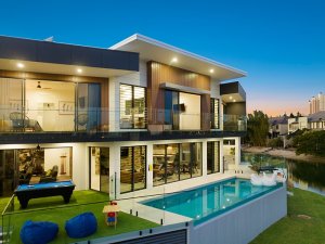 Havana Key - Luxury Gold Coast Holiday Homes