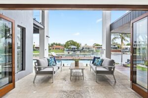 Sunbreeze - Luxury Gold Coast Holiday Homes